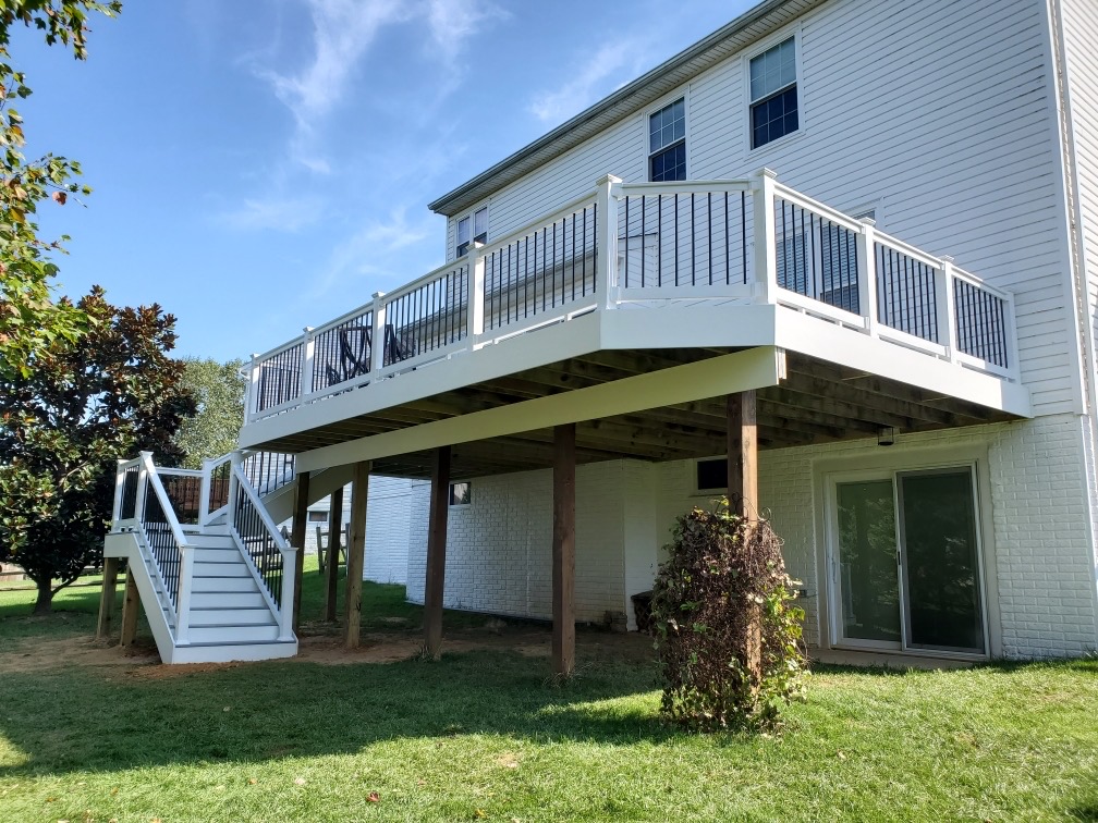 Decks | Bupp Contracting Inc.